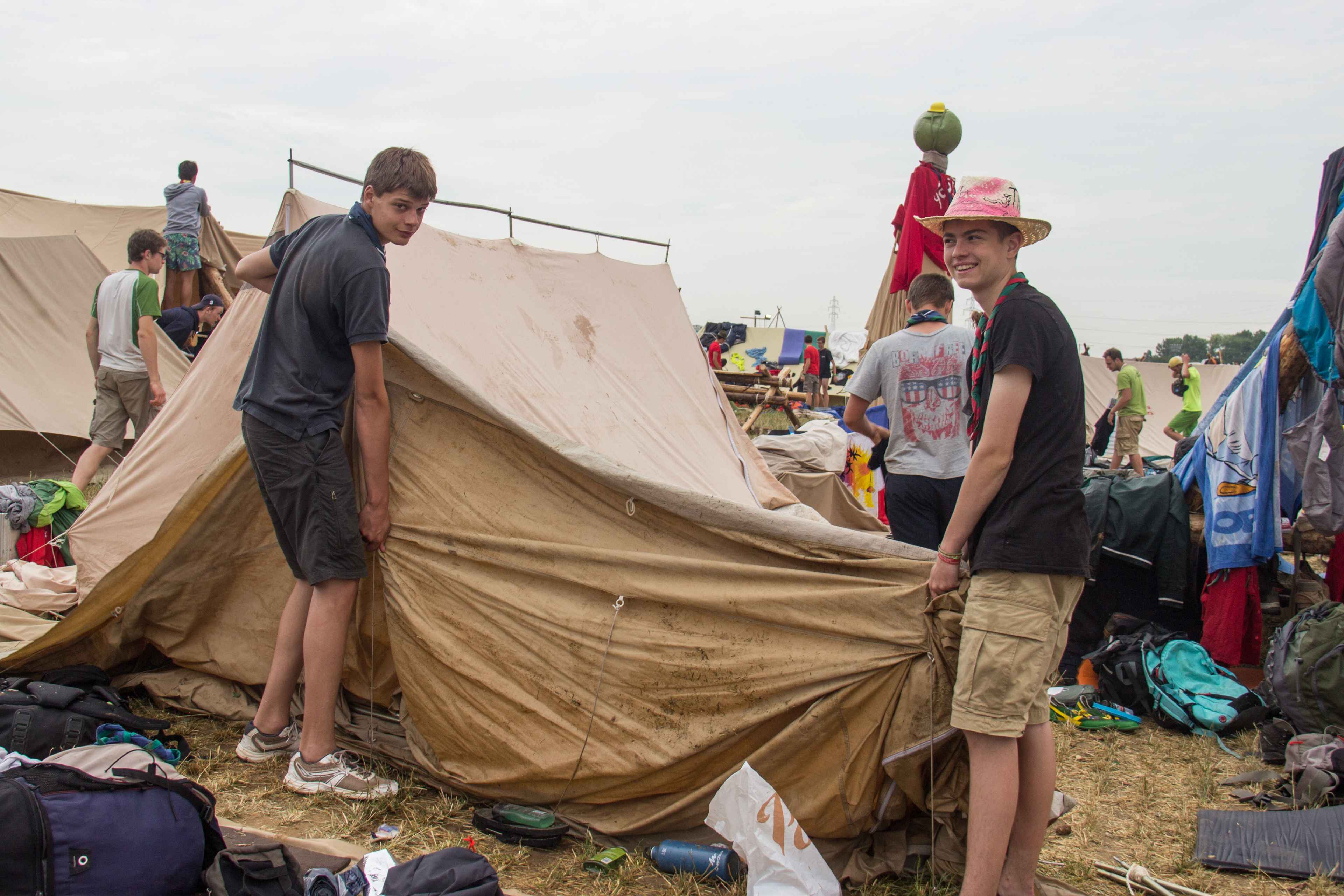 Entretenir une tente scoute — LaToileScoute